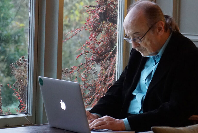 Senior Services | Maple Ridge/Pitt Meadows Community Services